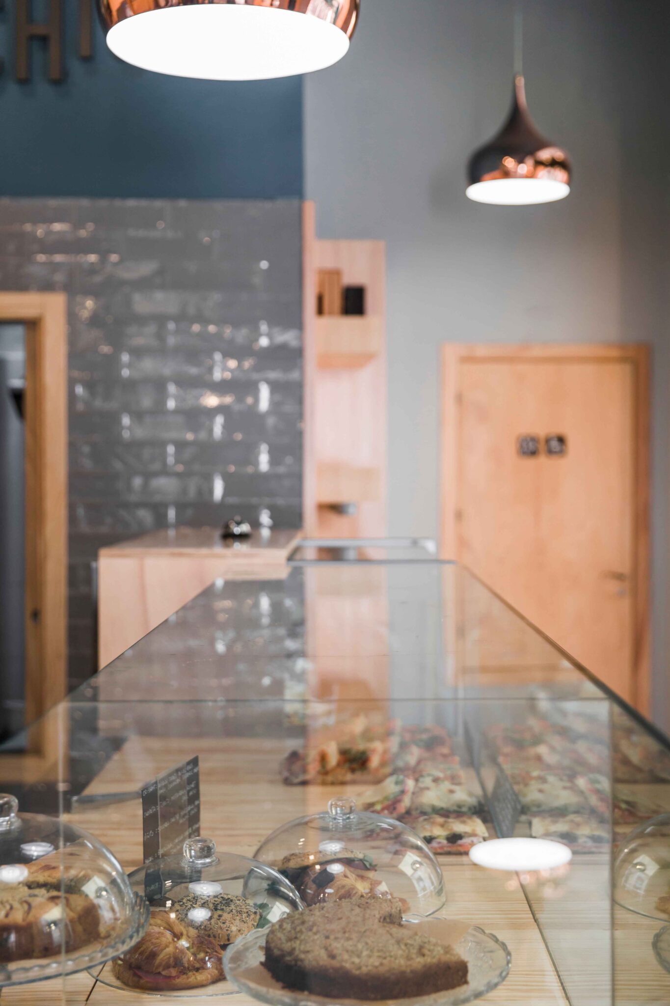 Vitrine plexiglas sur mesure | Exposition et protection